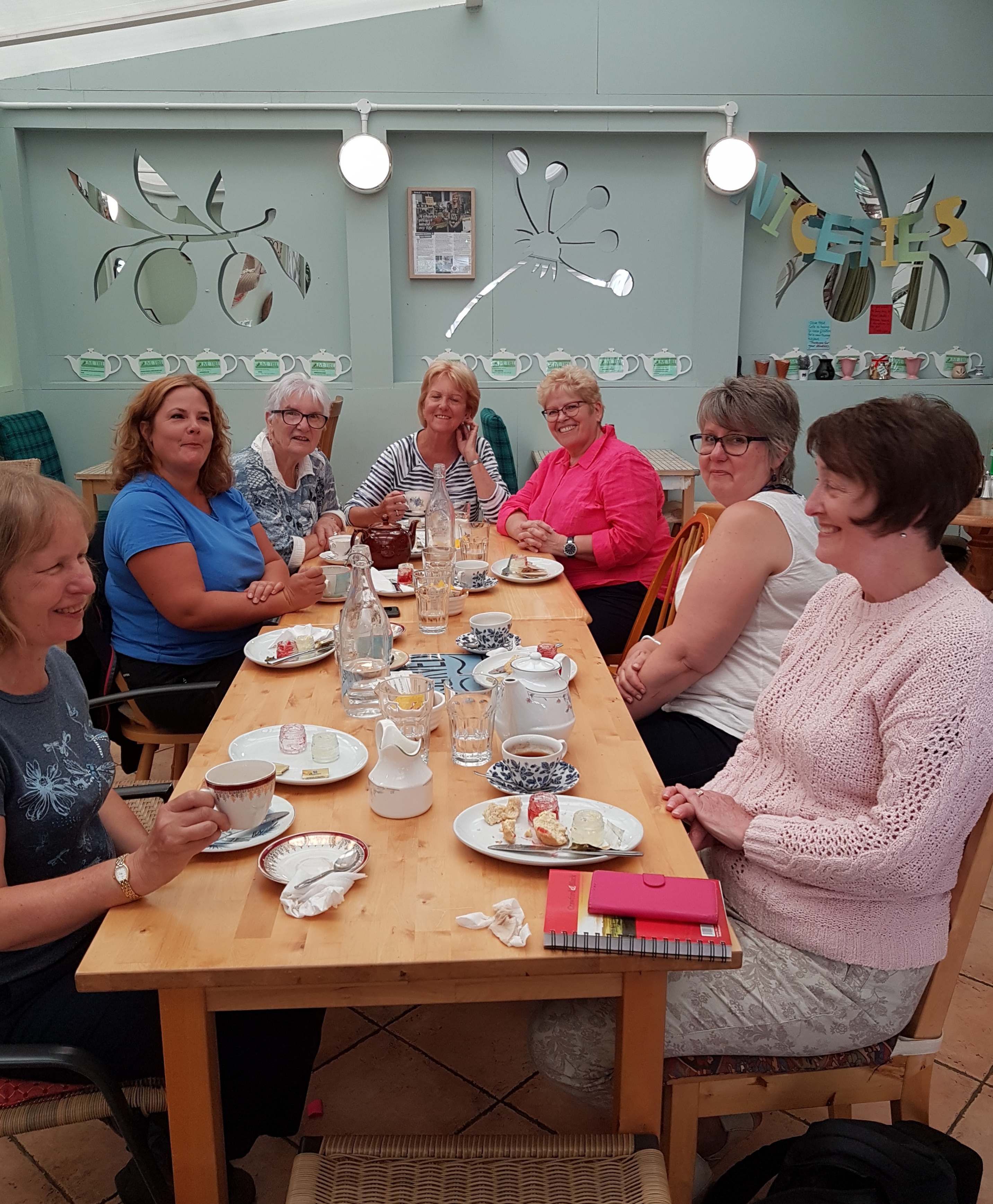 Marilyn Trew - Day Out at Twigs painting outside and later cream tea - SAA